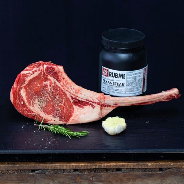 Gegrilde tomahawk steak van de kamado met bijgerecht - Inamood